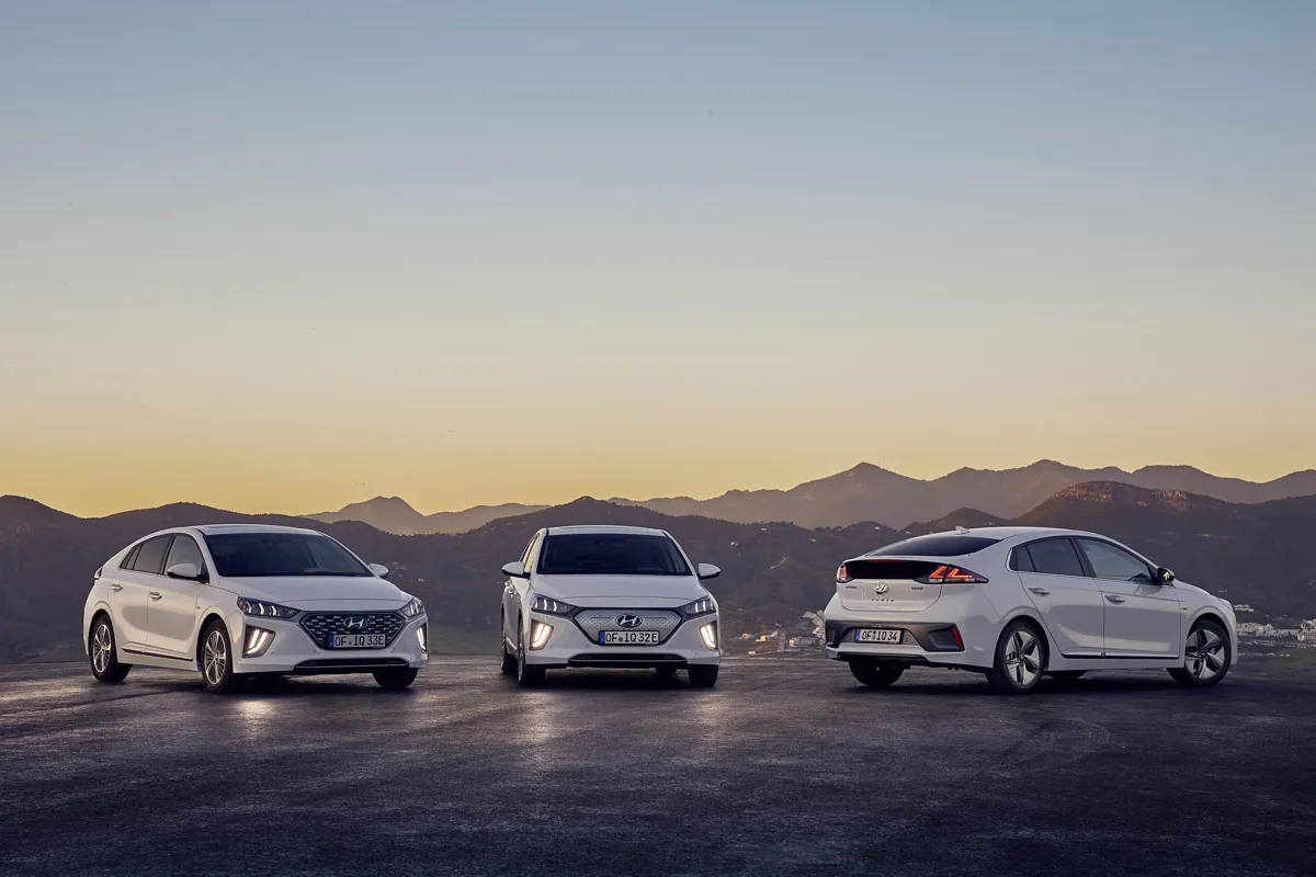 Ioniq electric plus store